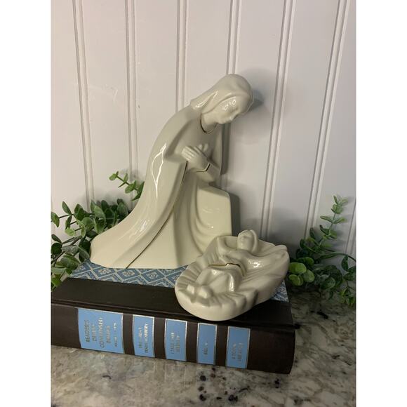 Mikasa | Accents | Mikasa Nativity Virgin Mary And Baby Jesus Porcelain ...
